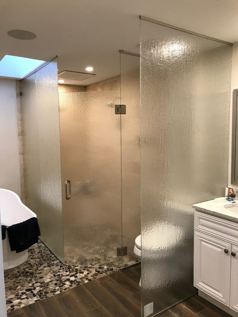 Seamless/Frameless Showers - DFW Bath and Glass